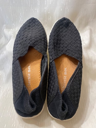 BM Bernie Mev Womens 37 Slip On Shoes woven black Weave US 6.5 | eBay