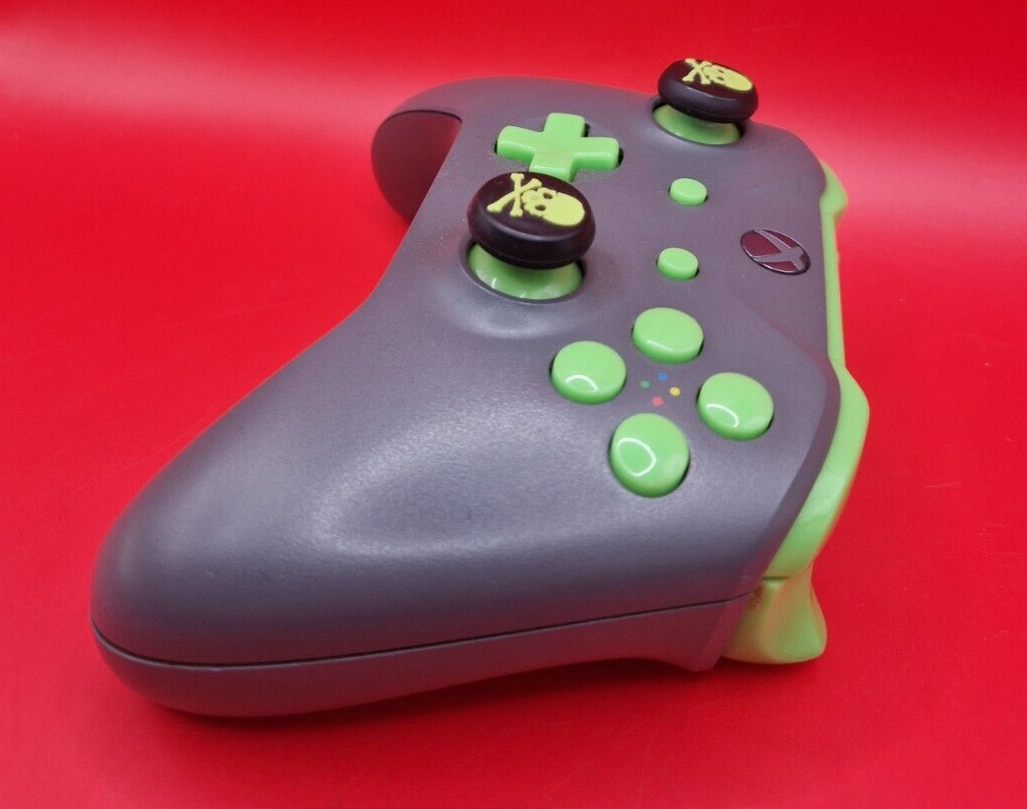 Xbox One Wireless Controller Grey Green Edition Brand New XBox One S