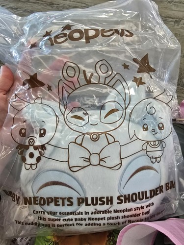 NEOPETS BLUE AISHA TOKYO PLUSHIE BAG 2025 COMIC CON SDCC w/ DLC CODE IN ...
