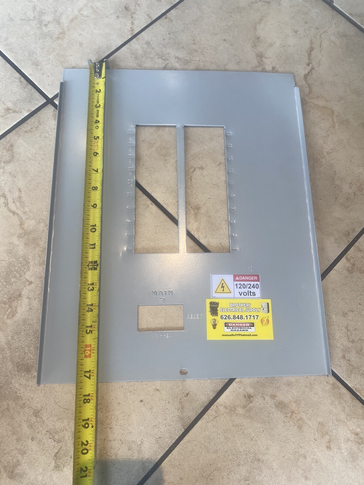 SQD DEAD FRONT COVER COVER 200 AMP 120/240V 1 PH 20 SPC QO LONG 17 1/2 ...