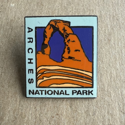 Arches National Park Pin - Delicate Arch Utah Souvenir, Official ...