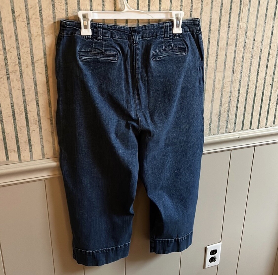 White Stag Women's Denim Stretch Crop Pants Size 14 - Gem