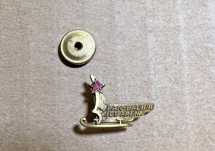 Pan-Pacific Ice Arena Pin Skating Screw Back 3/4" x 1/2" | eBay