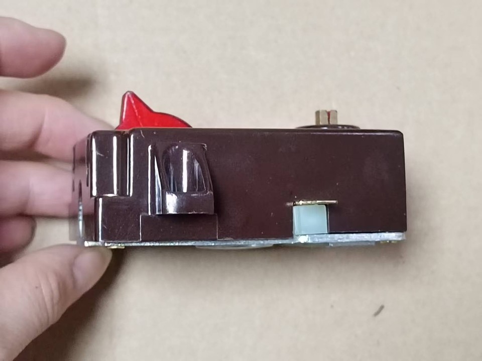 Control Switch TIS-T85 184699 15A 250VAC For ARISTON Electric Water ...