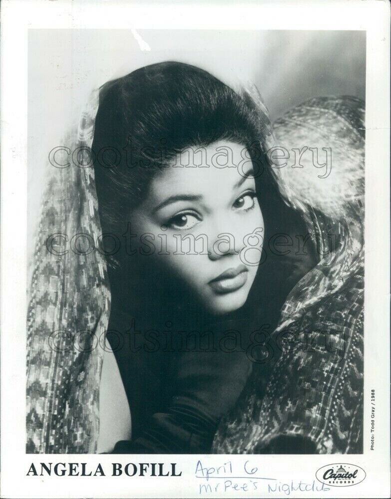 Angela Bofill