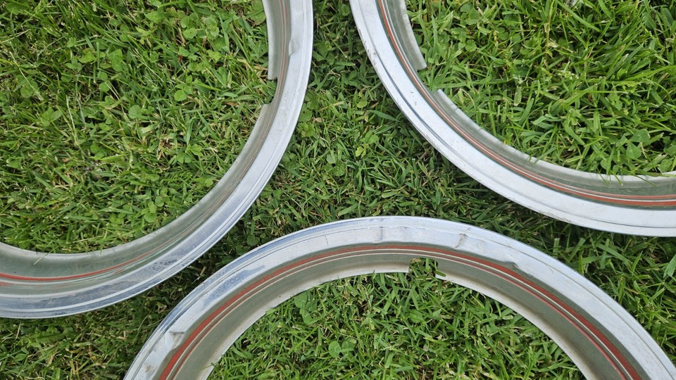 Set of 6 1980-1990 Ford F150 Bronco 15" Red Ring Trim Rings 1/2 Ton F ...