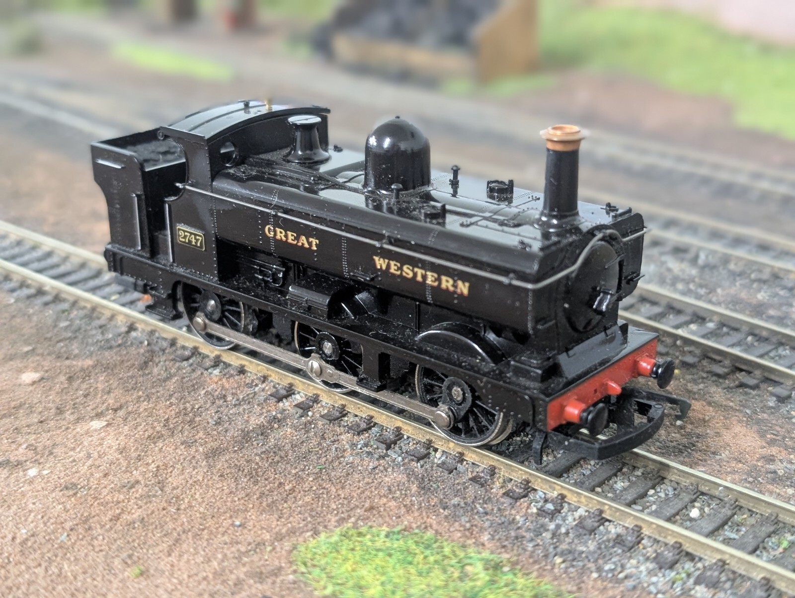 Hornby R158B Class 2721 0-6-0PT 2747 in GWR Black | eBay UK