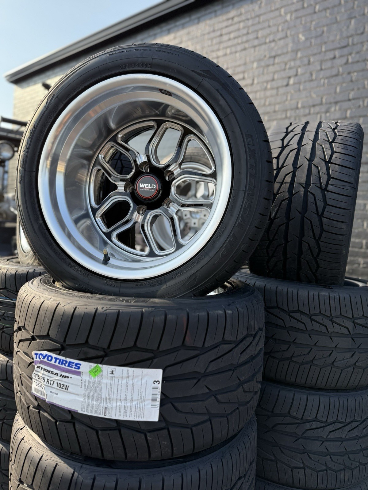 Weld LAGUNA S107 17x11 OBS/C10 & 315/35R17 TOYO EXTENSA HP2 5x5 5x127 ...