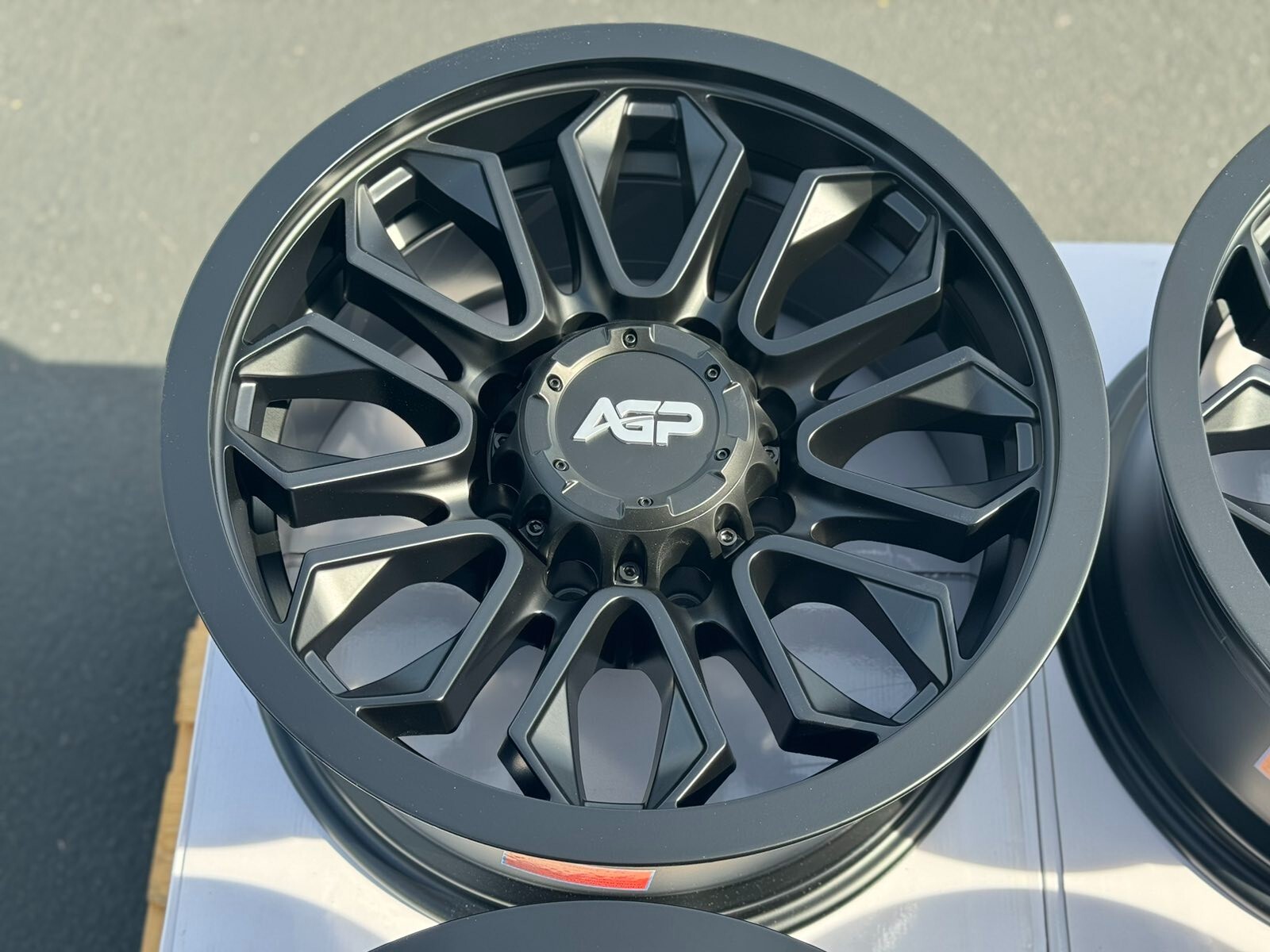 18" Wheels 18x9 8x180 Rims 2500 3500 Chevy Silverado GMC Sierra HD | eBay