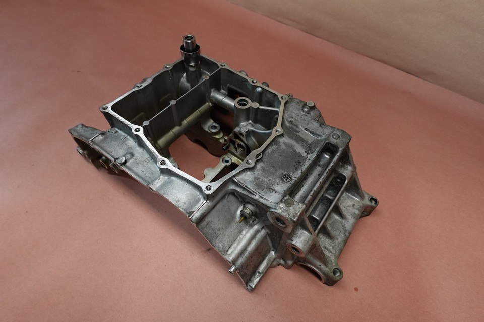 2003-2009 Honda Interceptor 800 VFR800 ENGINE MOTOR BLOCK CRANK CASING ...