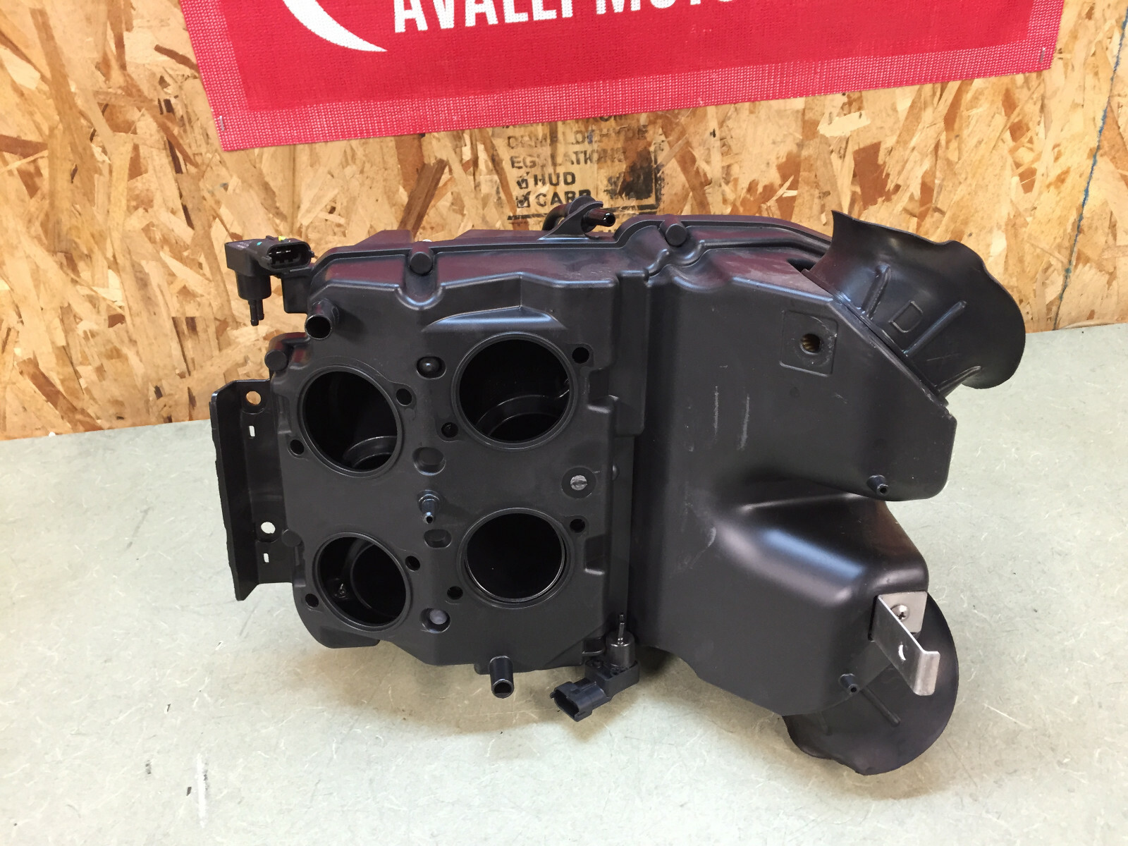 09-15 2009-2015 APRILIA RSV4 RSV 4 AIRBOX AIR BOX FILTER FUEL INJECTOR ...