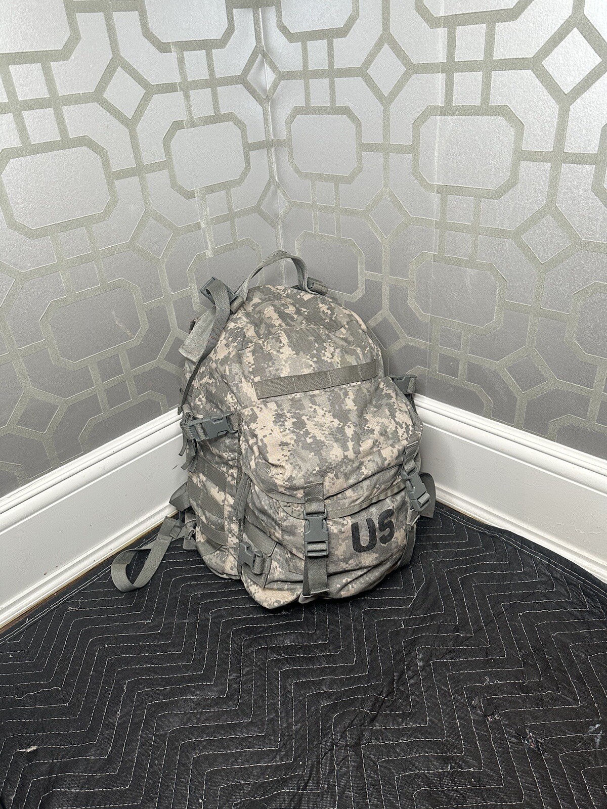 US Army MOLLE II 3 Day Assault Pack! Includes Stiffener & FoamCore ...