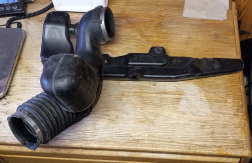 2007 CHEVY SILVERADO 1500 AIR CLEANER P/N 15901934 GENUINE OEM PART | eBay