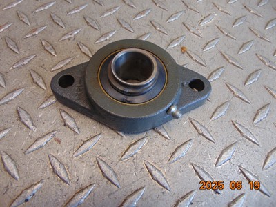 RFT-1524 2-BOLT FLANGE BEARING E-216 missing collar | eBay