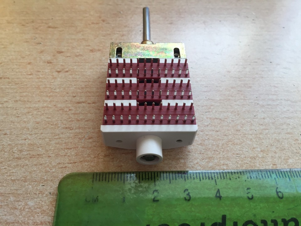 Compact and versatile 12 positions selector switch for PCB mounting NEW ...