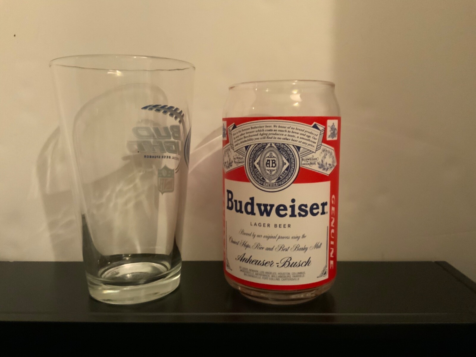 Bud Light Pint Beer Glass + Budweiser Shaped Beer Glass | eBay