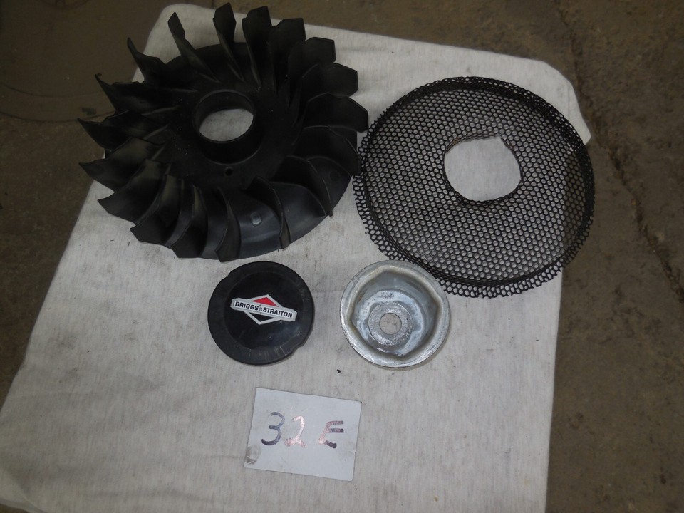 BRIGGS STRATTON FLYWHEEL FAN 796083 796201 W/SCREEN & CUP & CAP ASS'Y ...