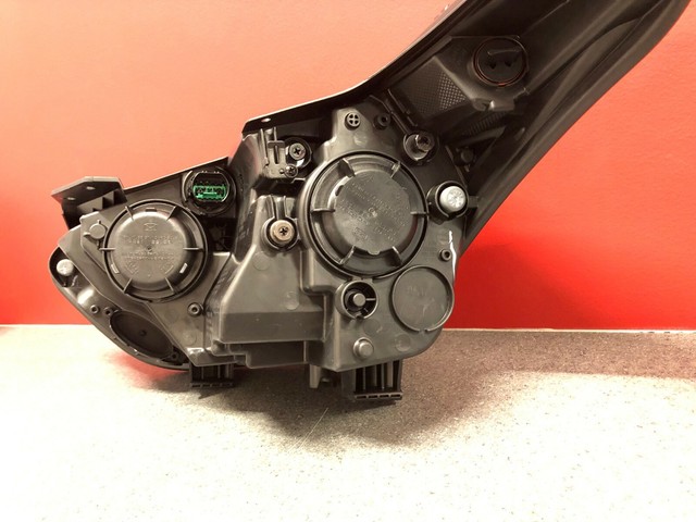 Passenger Halogen Headlamp 92102M7000 Fits 2020 Kia Forte OEM for sale ...