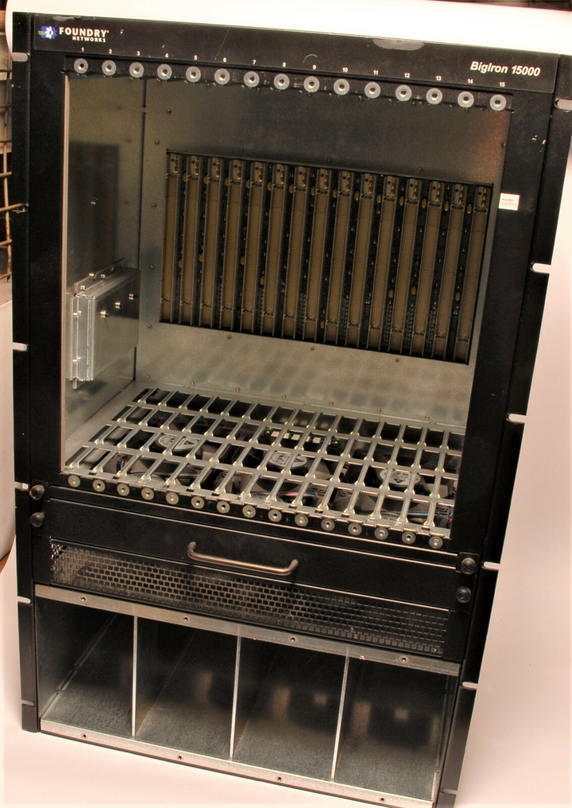 Brocade Foundry BigIron 15000 Chassis Switch Backplane Backbone Gehäuse ...