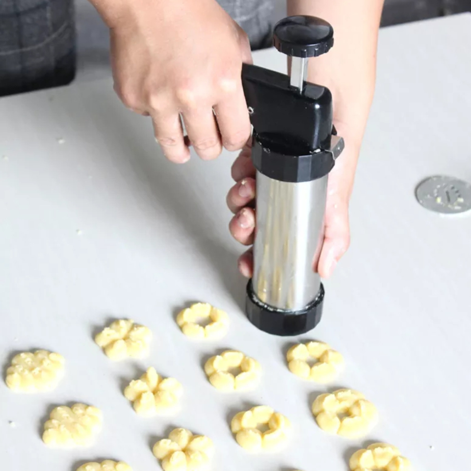 Churrera Churro Maker Machine Cookie Churro Maker Kit with 7 Different ...