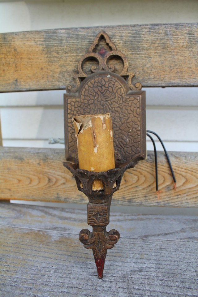 ANTIQUE GOTHIC TUDOR CASTLE MEDIEVAL CANDLE STYLE SCONCE LIGHT FIXTURE ...