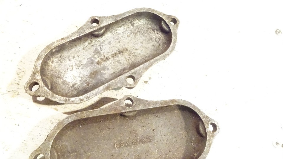 pair BSA MOTORCYCLE ROCKER BOX COVERS A7 A10 67-263 | eBay UK