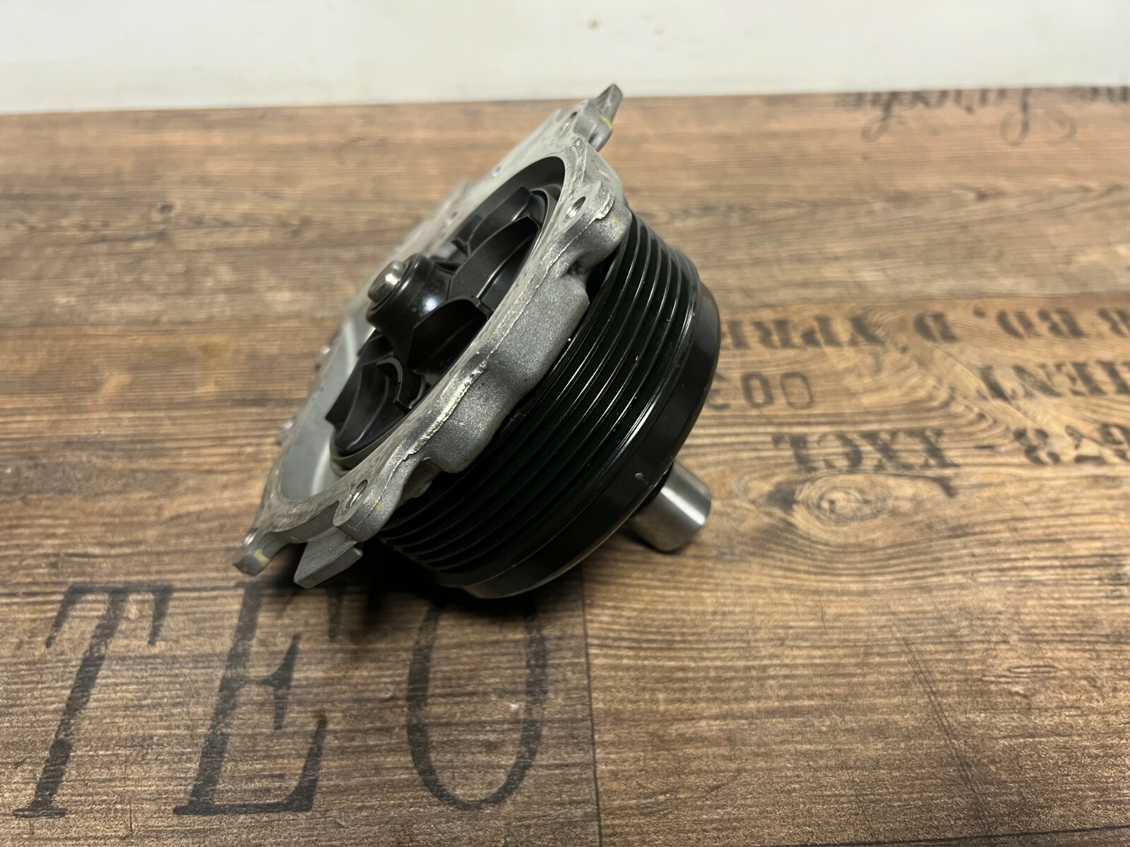 Mercedes-Benz W204 W212 Wasserpumpe 200 220 CDI OM651 A65120001 ...