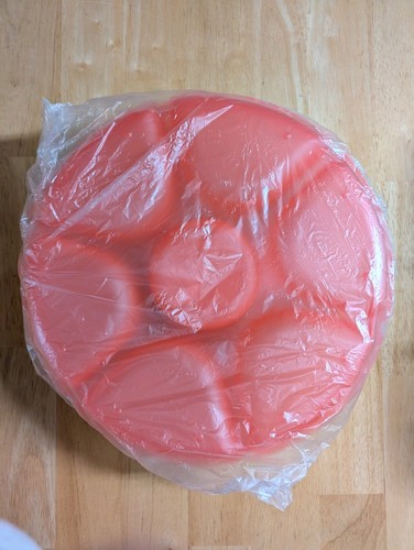 Tupperware® Large Serving Center Set with Dip Bowl and Lids - Pink ...