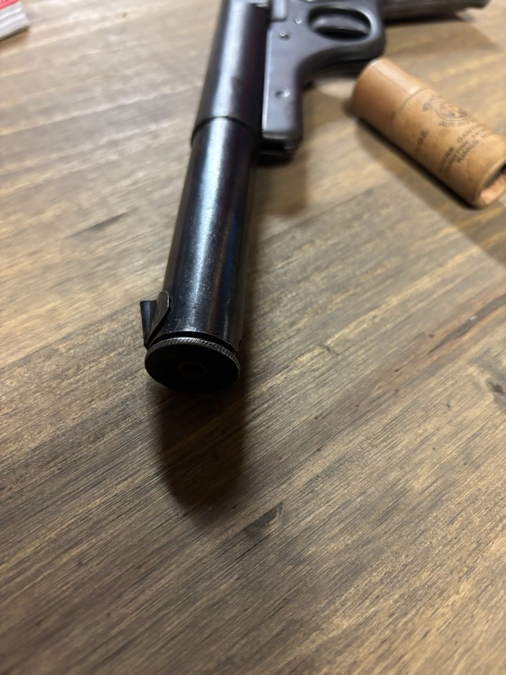 Original Daisy No. 118 Targeteer Air BB pistol With Original BB Tube ...