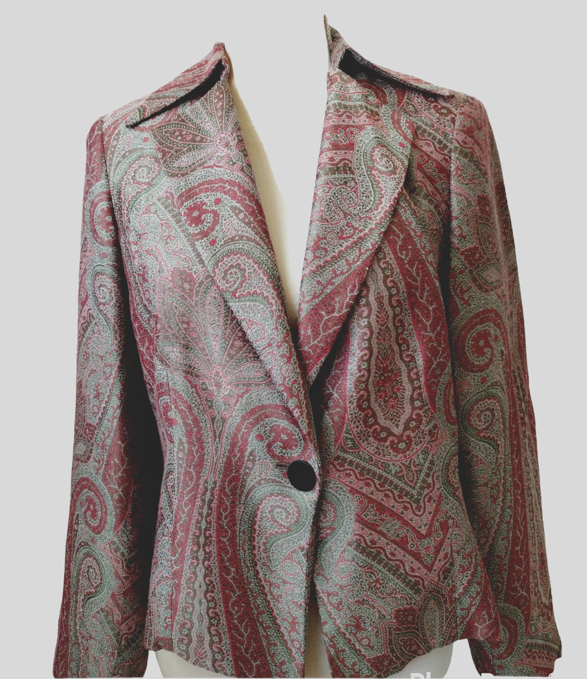 Vintage Garfield & Mark Paisley Print Single Notch Co… - Gem