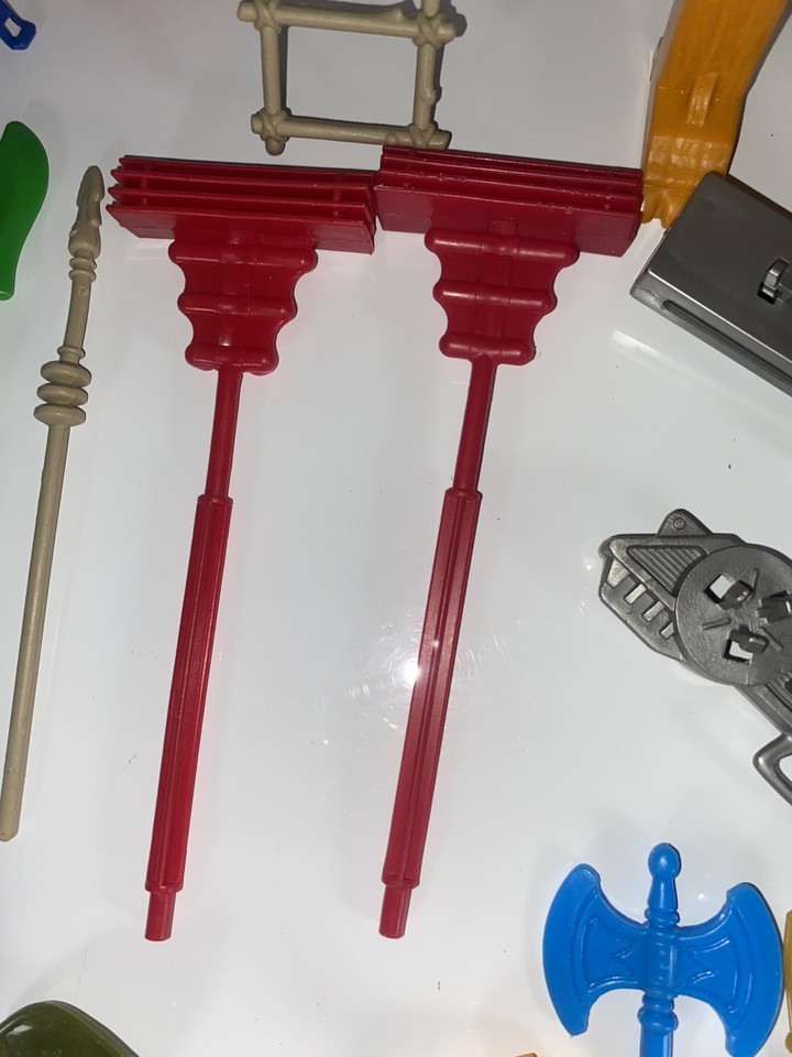 🔥HUGE Masters Of The Universe Weapons & Vintage Parts Lot MOTU NO ...
