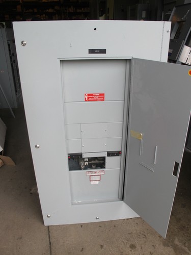 GE CCB Panelboard 225 Amp Main Lug 120/208 Volt 3PH 4W - E654 | eBay