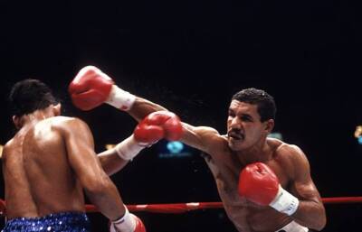 Edwin Rosario Throws A Punch To Hector Camacho OLD BOXING PHOTO | eBay ...