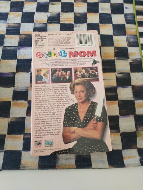 Serial Mom (VHS, 1994) for sale online | eBay