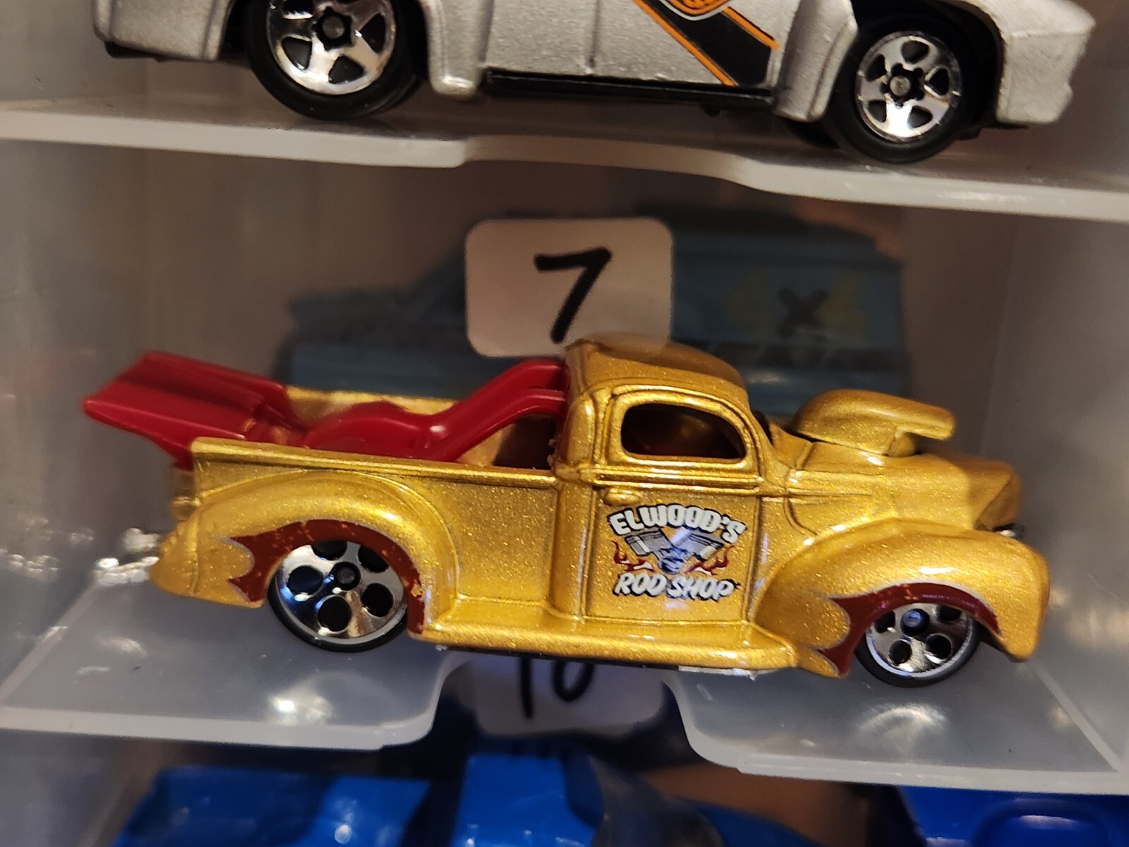 hot wheels & matchbox (case #132) FORD TRUCKS f-150 f-100 bronco ...