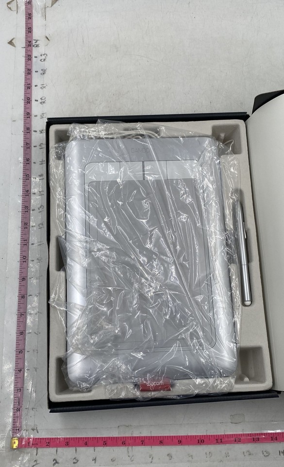 Wacom Bamboo Fun CTH-661 Silver Pen & Touch Graphic Drawing Tablet | eBay