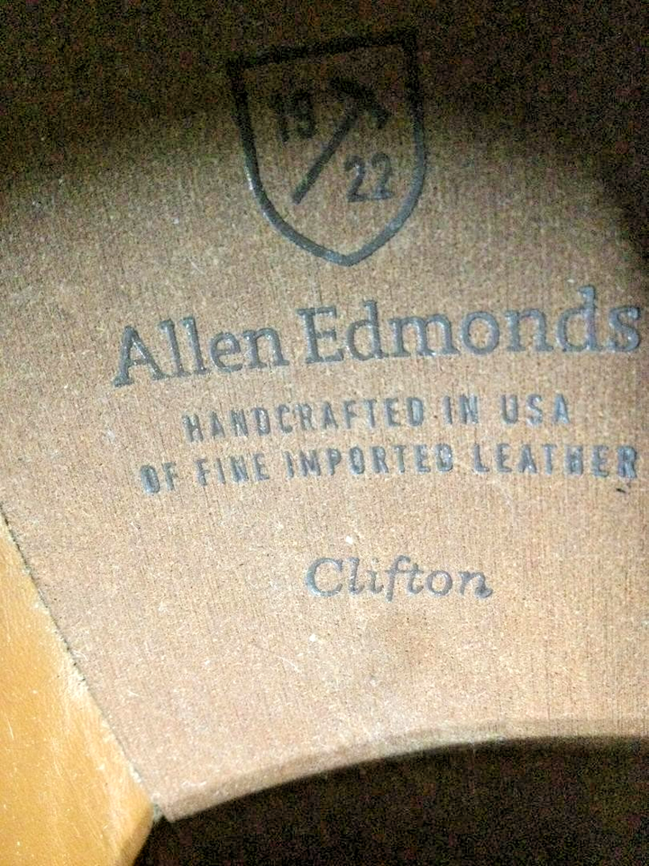New with defects Allen Edmond Clifton Sz. Lt. 10 D Rt.9 D | eBay