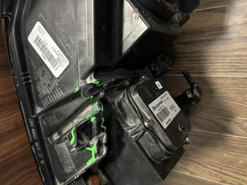 OEM 2019 JEEP TRACKHAWK SRT 6.2L RH PASSENGER HID HEADLIGHT 68266654AH ...