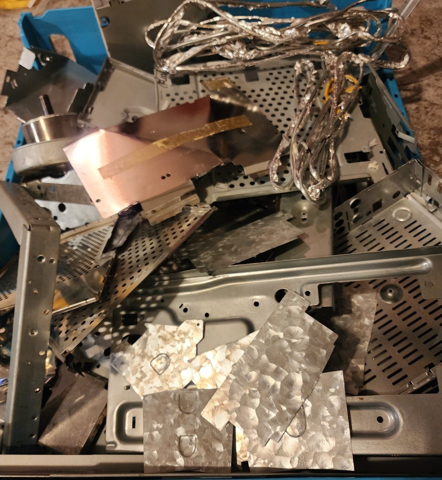 Scrap metal Mixed Lot 60+ PC aluminum tin zinc Steel Magnesium ...