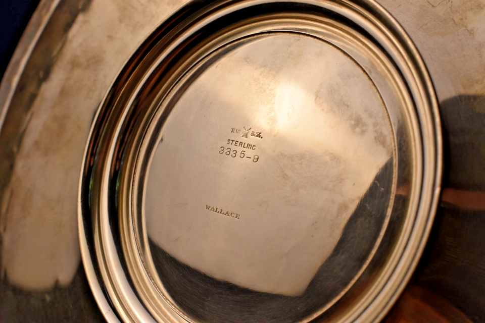 Wallace Sterling Silver Tray 3335-9 – Laurel Border, Monogram “S”, 328g ...