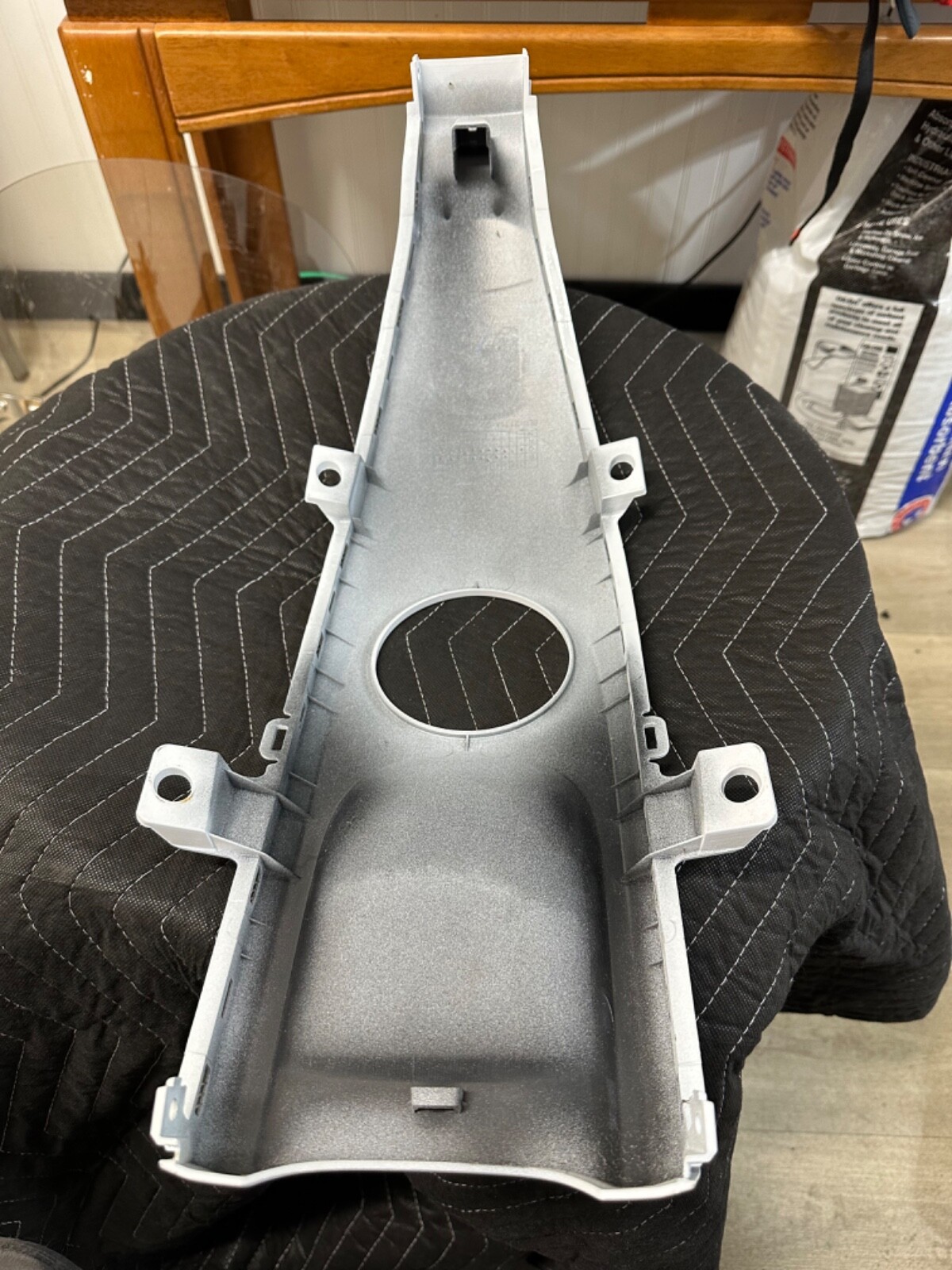 2023 Yamaha YZF R7 Tank middle cover OEM Pearl White | eBay