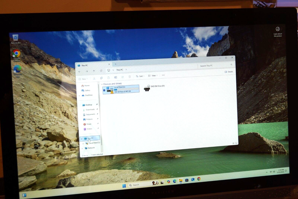 WIN 11 PRO 24H2 HP Pavilion 27-a210 Gen 7 i7 @ 2.90GHz 12GB RAM All In ...