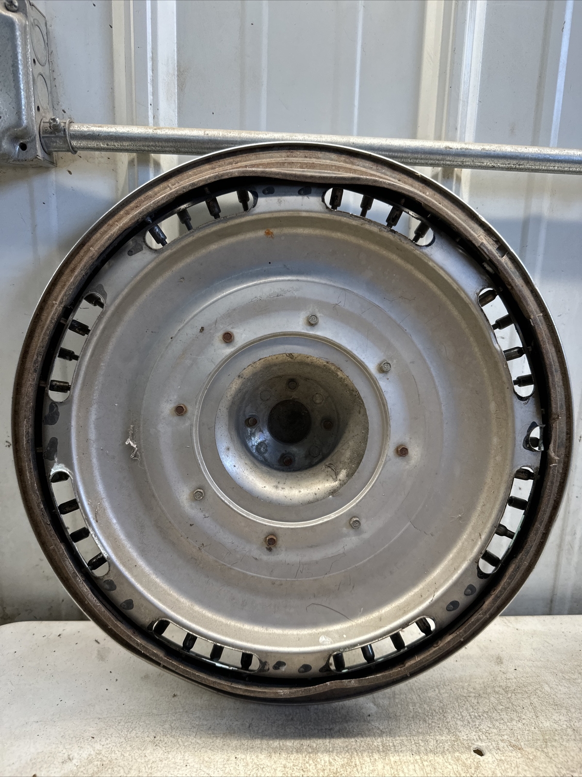 OLDSMOBILE 15” WIRE SPOKE TWO BAR SPINNER HUBCAP OEM RARE ORIGINAL ...