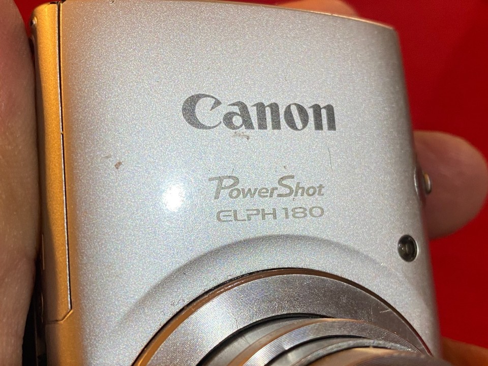 Canon PowerShot ELPH 180 Digital Camera 8X Silver PC2275 Works But ...