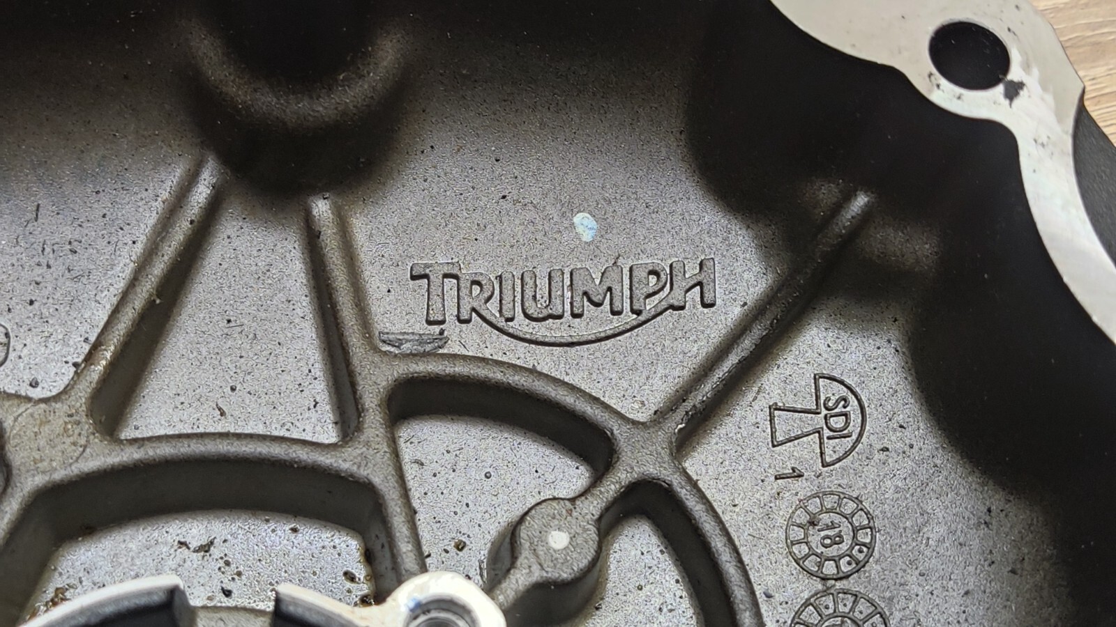 Triumph Thruxton / Bonneville Engine Cover / Stator / Alternator ...
