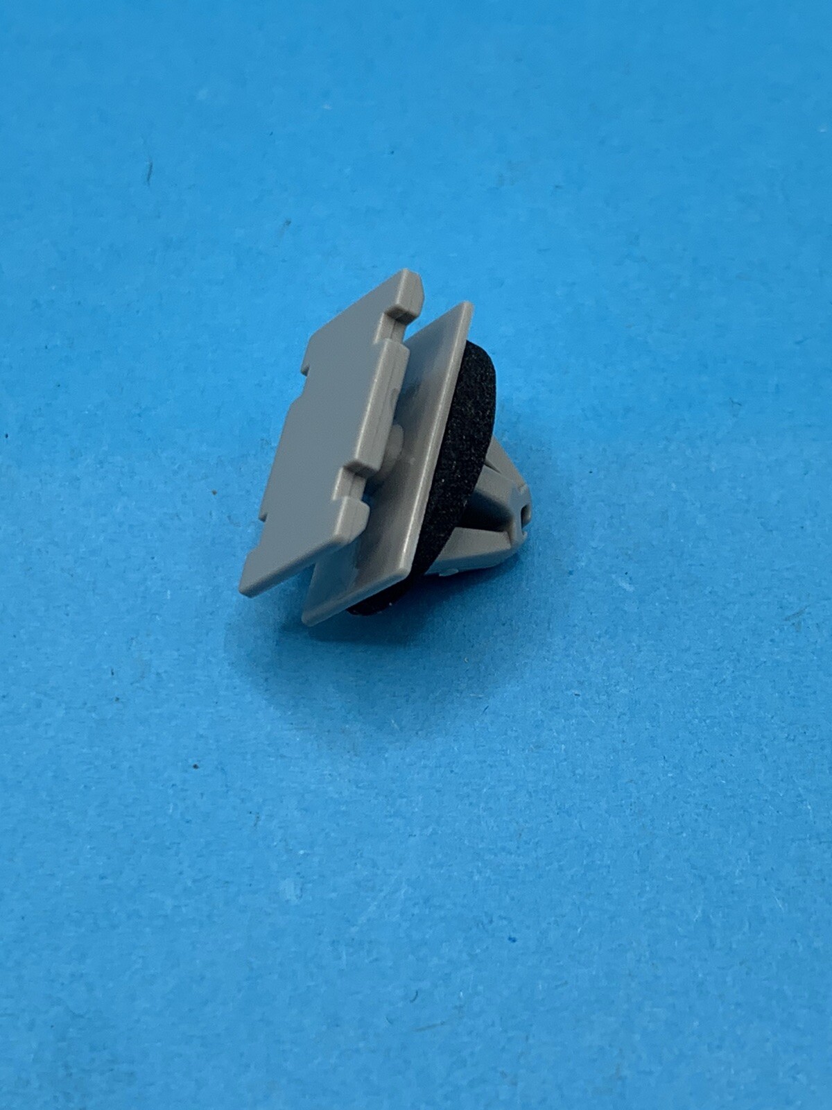 (10x) Bumper Fastener Clips Plastic Retainers For Jeep Grand Cherokee ...