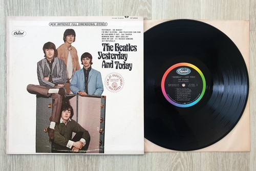 The Beatles Yesterday And Today 1966 US Stereo Capitol Rainbow Label ST ...