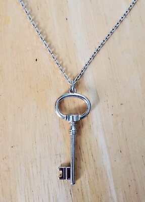 Mary Kay Key Pendant Necklace 16.5" | eBay