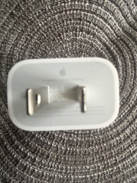 APPLE IPHONE 20W USB-C Power Adapter - (A2305) EMC3597 - AUTHENTIC | eBay