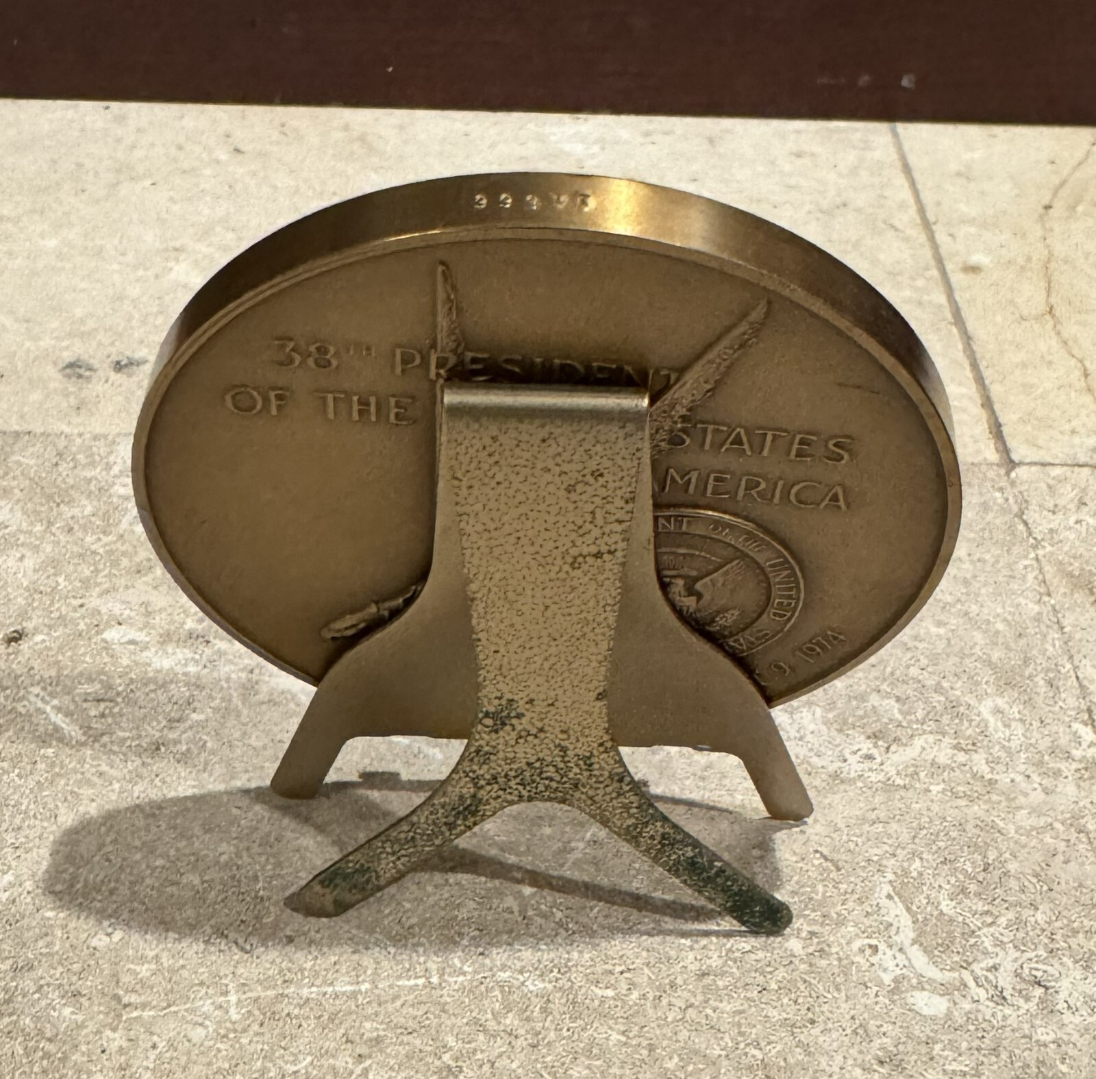 1974 OFFICIAL GERALD FORD INAUGURAL BRONZE MEDAL with Stand | eBay